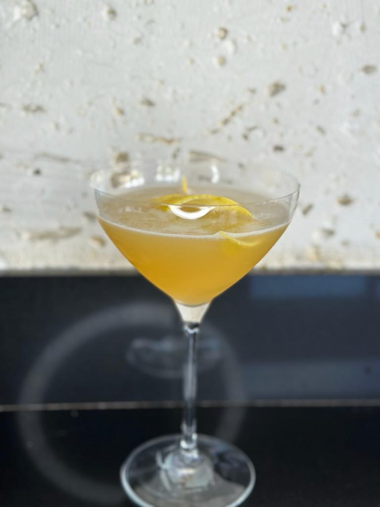 Golden Shower | Medusa Cocktail